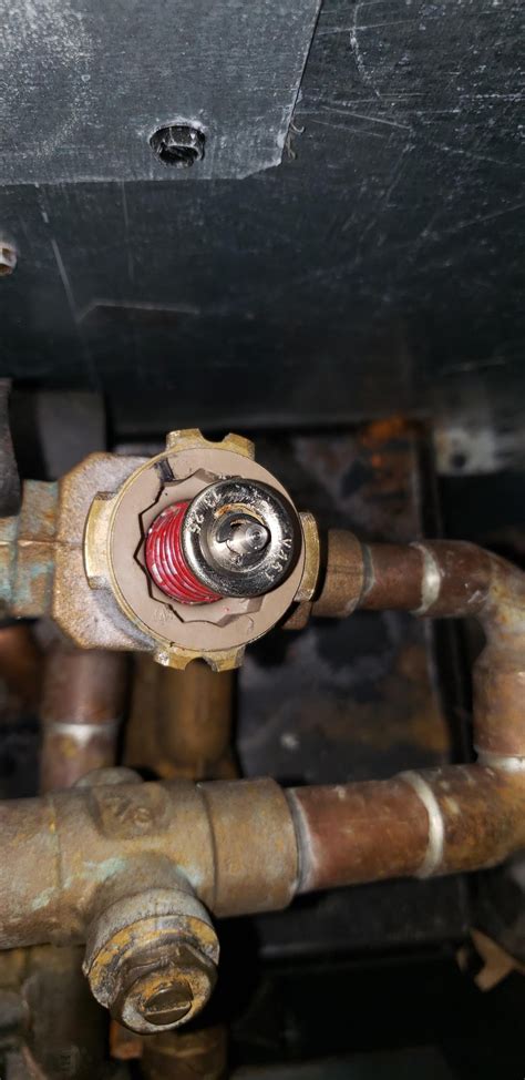 4 pipe loop system r hvac