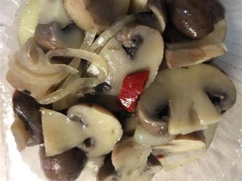 Печериці королівські мариновані Шампиньоны королевские маринованные от Пані Тетяна 250 грамм