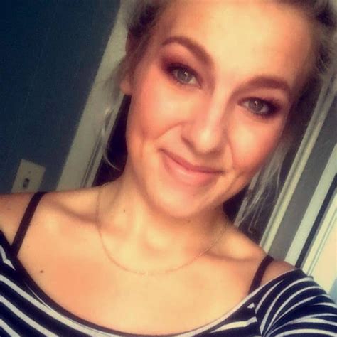 Amlnzueqoag96fdxcaar Gbd39qizk59nfp0l87sxnasqs900 C K C0x00ffffff No Rj