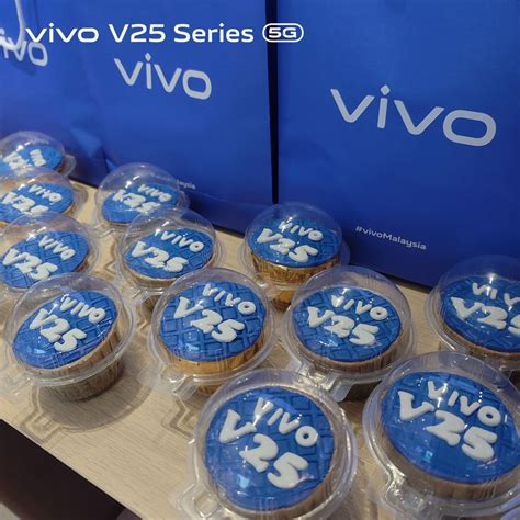 Vivo Malaysia On Twitter Congratulations The Largest Vivo Sales And Service