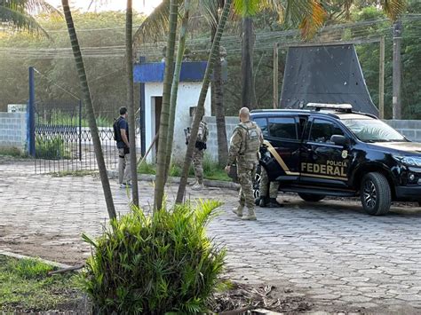 Pf Deflagra Operação Contra Pm Suspeito De Estocar Armas Para A Milícia