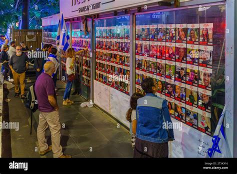 Haifa Israel 4 November 2023 Die Mauer Der Geiseln Wurde Nach Gaza Entführt Mit Fotos Und