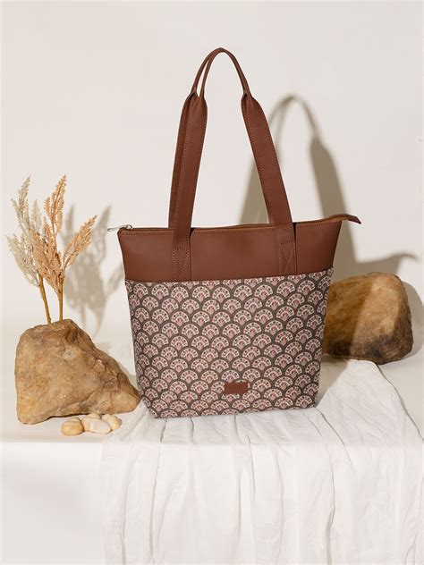 Buy Zouk Floral Printed Structured Tote Bag Handbags For Women