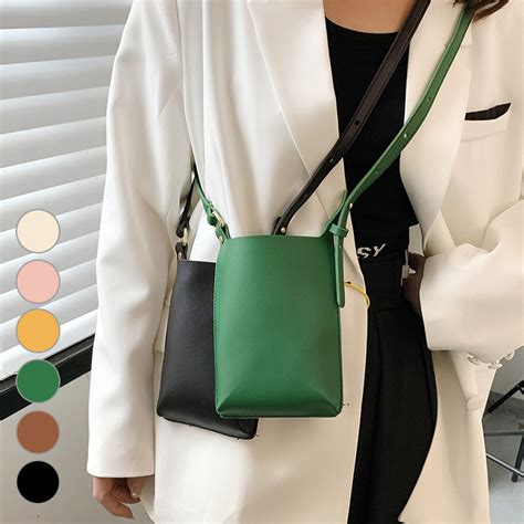 여자가방 데일리 핸드폰가방 심플 레더 미니크로스백 온채널