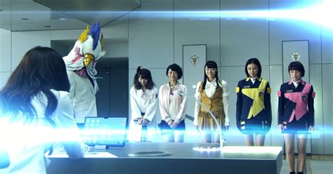 My Shiny Toy Robots Movie Review Girls In Trouble Space Squad