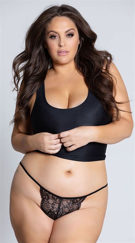 Yandy Plus Size Lace Thong With Keyhole Opening Plus Size Lace Thong