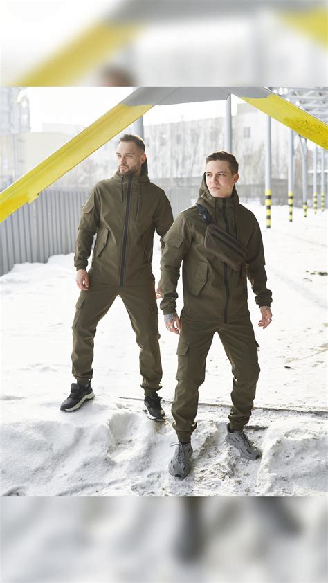 Чоловічий одяг 🇺🇦 Куртка штани худі ОПТ МОМи улюблена модель джинсів яка круто сідає