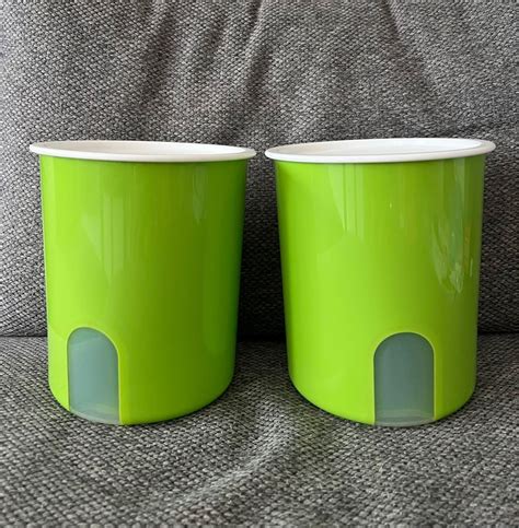 Tupperware Round Container Furniture And Home Living Kitchenware