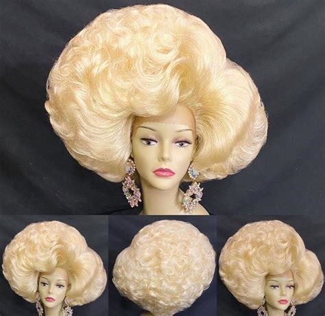 Big Curly Hair Curly Wigs Curly Hair Styles Hair Wigs Retro Hairstyles Wig Hairstyles