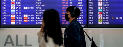 르데스크 캐리어에 ‘중국인 아닙니다 스티커…대만인 반중정서 확산