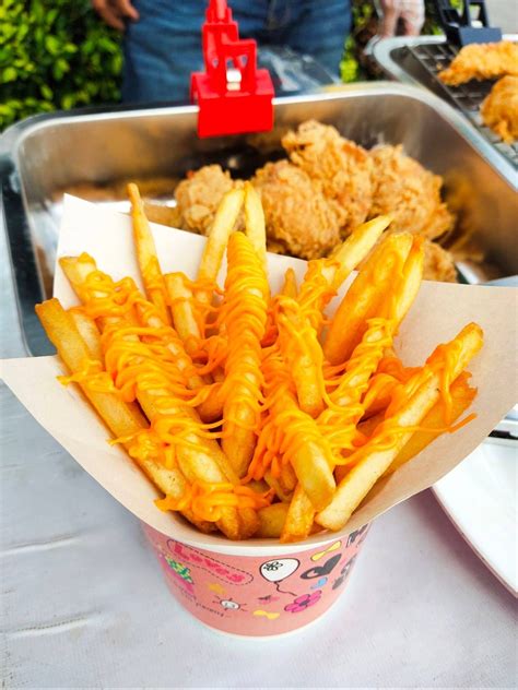 ร้านช่างแอร์ขายไก่ทอด สั่งอาหารเดลิเวอรี Wongnai X Line Man