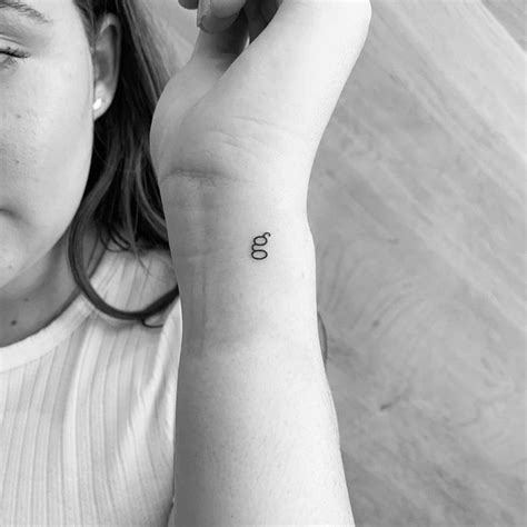 Wrist Tattoos That Are Chic Small And Subtle Popsugar Australia