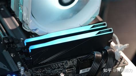 技嘉aorus Rgb Ddr5内存：一键超频享受高性能！