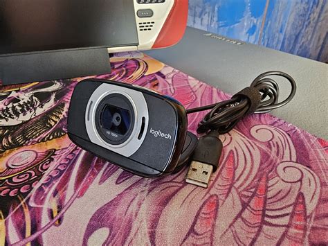 Logitech C270 Computers And Tech Parts And Accessories Webcams On Carousell