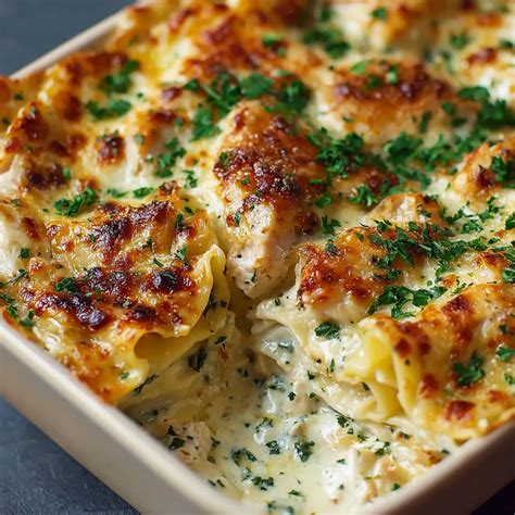 Chicken Alfredo Lasagna Forkfuljoy
