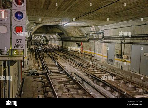 How Deep Is The Metro Tunnel