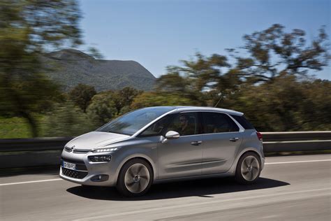 Fiche Technique Citroën C4 Picasso I 2 0 16v Auto Titre
