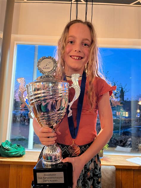 Lizzy Clubkampioen Van 2025 Zwem En Polovereniging Nuenen