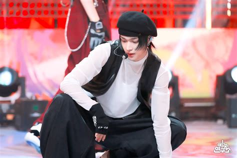 231028 Riize Wonbin Talk Saxy At Music Core Kpopping