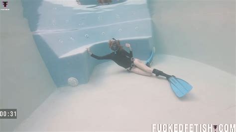 Ashley Rouse Snorkel Underwater Black Sexy Swimsuit Fuckedfetish Clips4sale