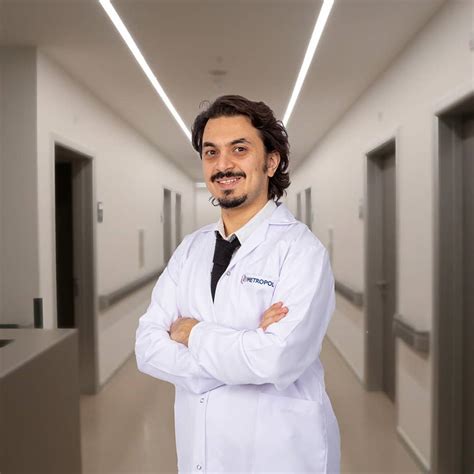Op Dr Burak KoÇak Metropol Sağlık Grubu