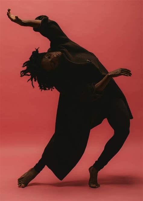 Pin By Warjorqq On Celebrating Africanism Dance Photography Poses