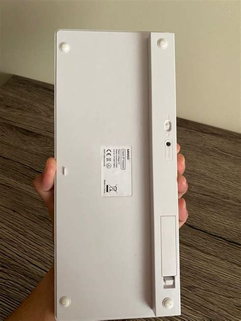 Miniso Wireless Keyboard Computers Tech Parts Accessories Computer Keyboard On Carousell