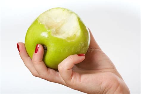 Сдержанное красное яблоко стоковое изображение изображение насчитывающей фруктовый 22224699