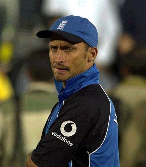 Nasser Hussain Looks Pensive