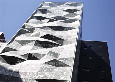 Dear Ginza Building By Amano Design Office