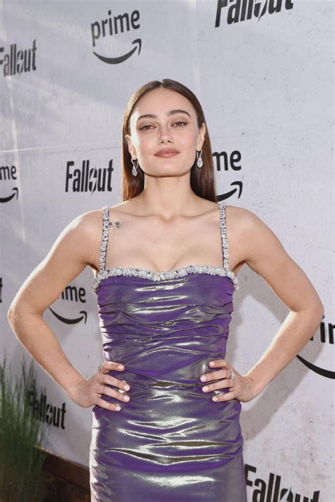 Ella Purnell