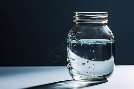装水的玻璃瓶高清图片下载 正版图片600213766 摄图网