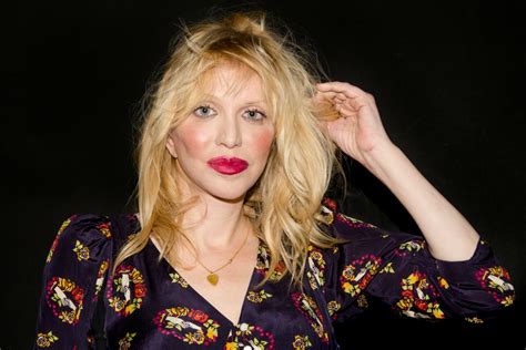 The Courtney Love Story From Young Rebel To Hole And Kurt Cobain