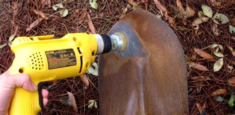 Remove Rust From Tool Bits With Steel Wool