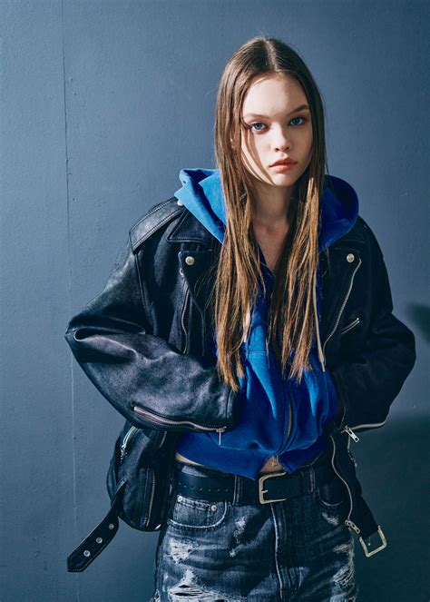 2025 Winter Collection Rnaアールエヌエー Official Site