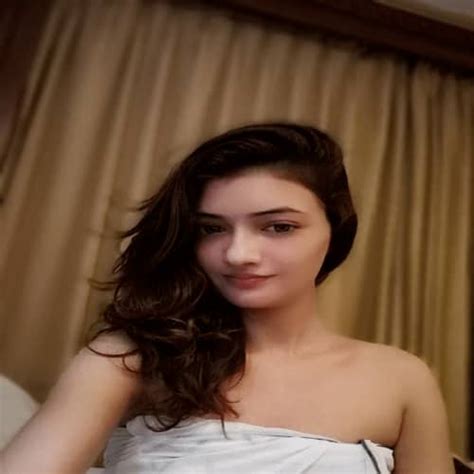 Vip And Celebrity Noida Escorts Call Girls At Your Doorstep