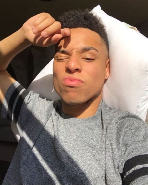 Larray Cute Youtubers Role Models Celebs