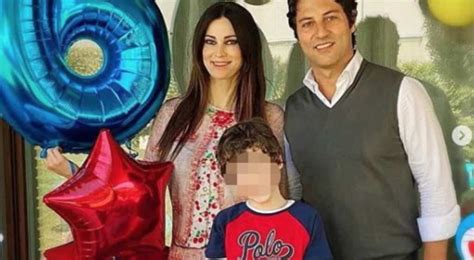 Manuela Arcuri Attrice Italiana Sensuale E Attraente Come Ha Fatto A