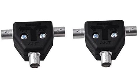 Shure Ua221 Passive Antenna Splitter Combiner Kit