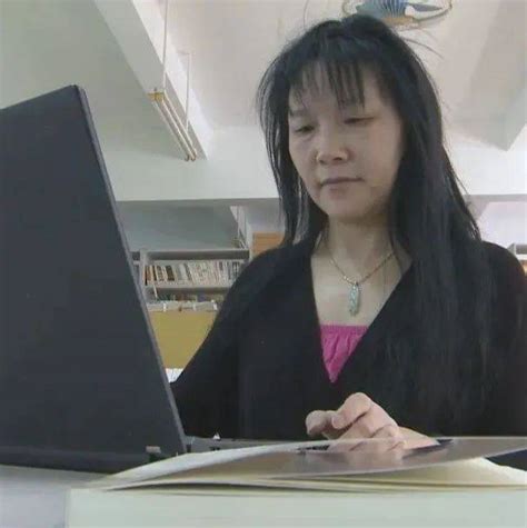 五桂山这位女作家二十万字“告白”中山，笔耕不辍讴歌真善美！黄祖
