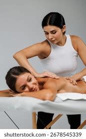 3 Thousand Girls Getting Massages Naked Royalty Free Images Stock