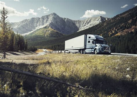 Truck Wallpapers And Backgrounds Wallpapercg