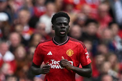 Who Is Omari Forson Manchester United Teenager Makes First Start