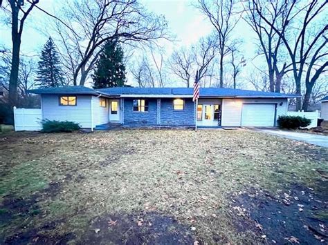 1070 James Ave Muskegon Mi 49442 See Est Value Schools And More