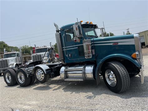 2006 Peterbilt 378 Tri Axle Daycab 651716 Truck Market
