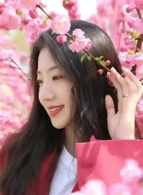 唐山花店老板娘8分25秒视频被曝光，事件引发热议 图文百科