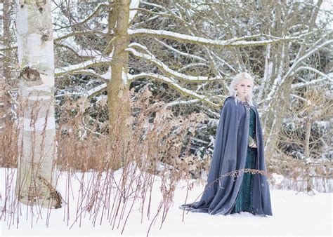 Melynda Moons Elf Ears Mirror Online