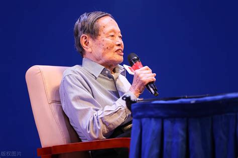 中国历史电影推荐，国人必看的10部中国历史电影排行飞起来分享酷
