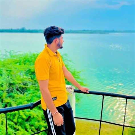 Rahul Pandit Panditrahulpachori • Threads Say More