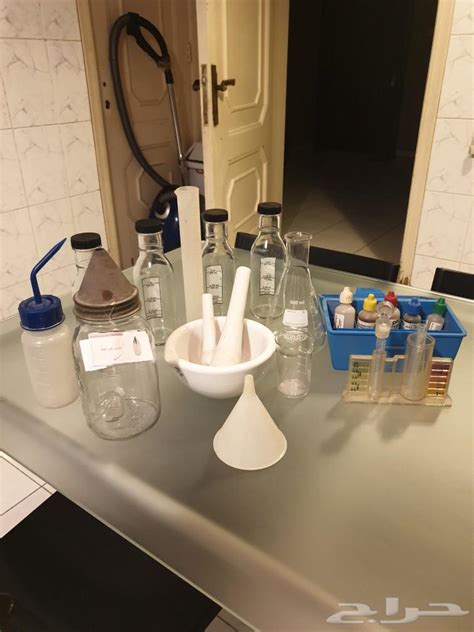 ادوات لفحص المختبر جدة